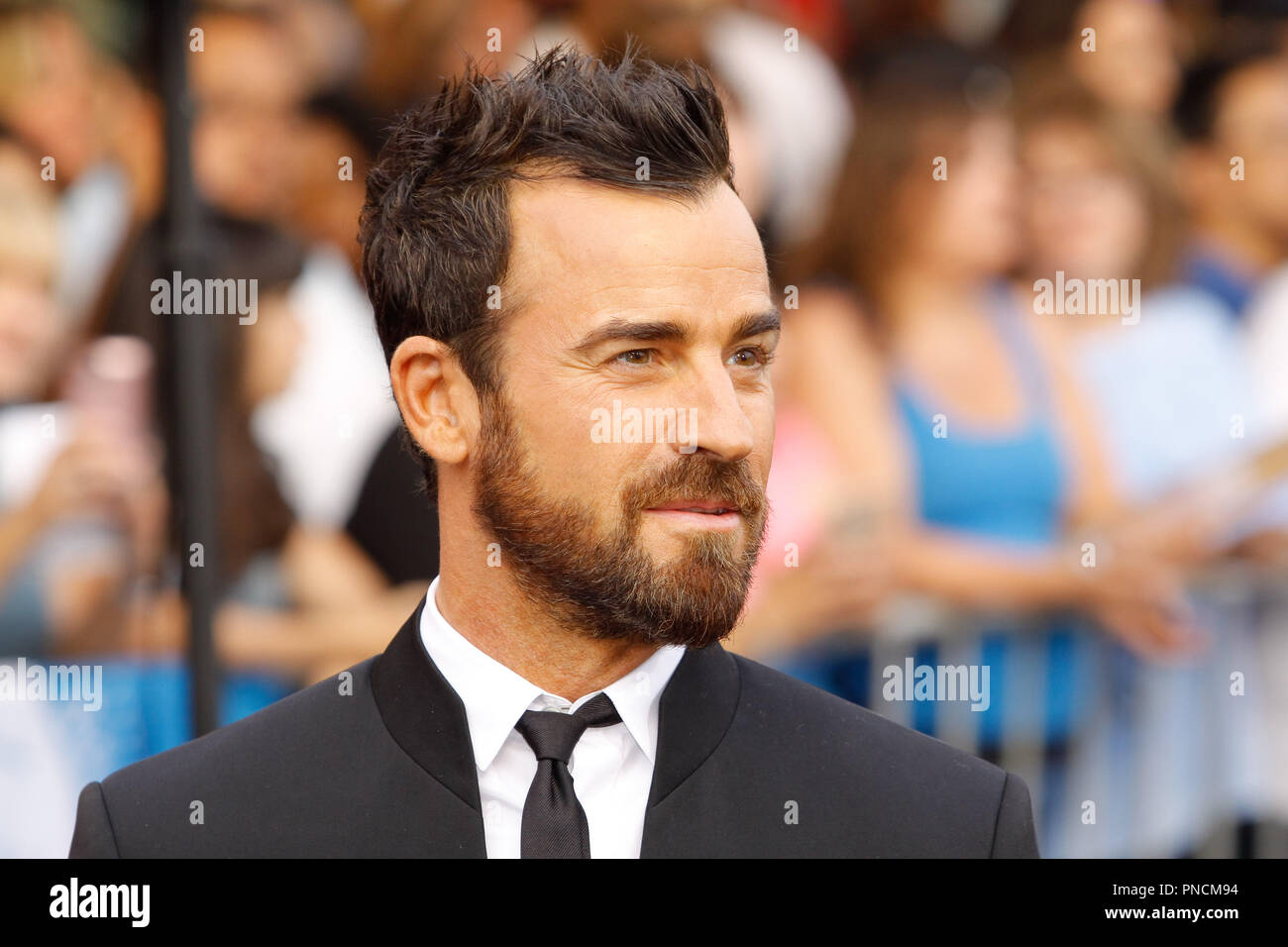 Justin Theroux at the Premiere of Lionsgate's "The Spy Who Dumped Me ...