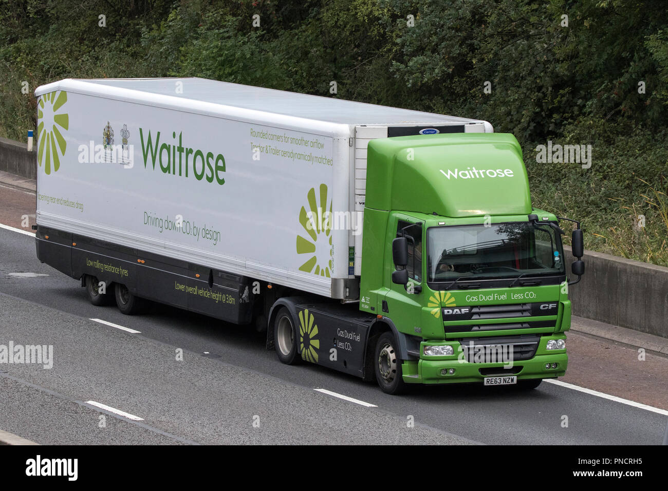 Waitrose supermarket lorry truck hi-res stock photography and images ...