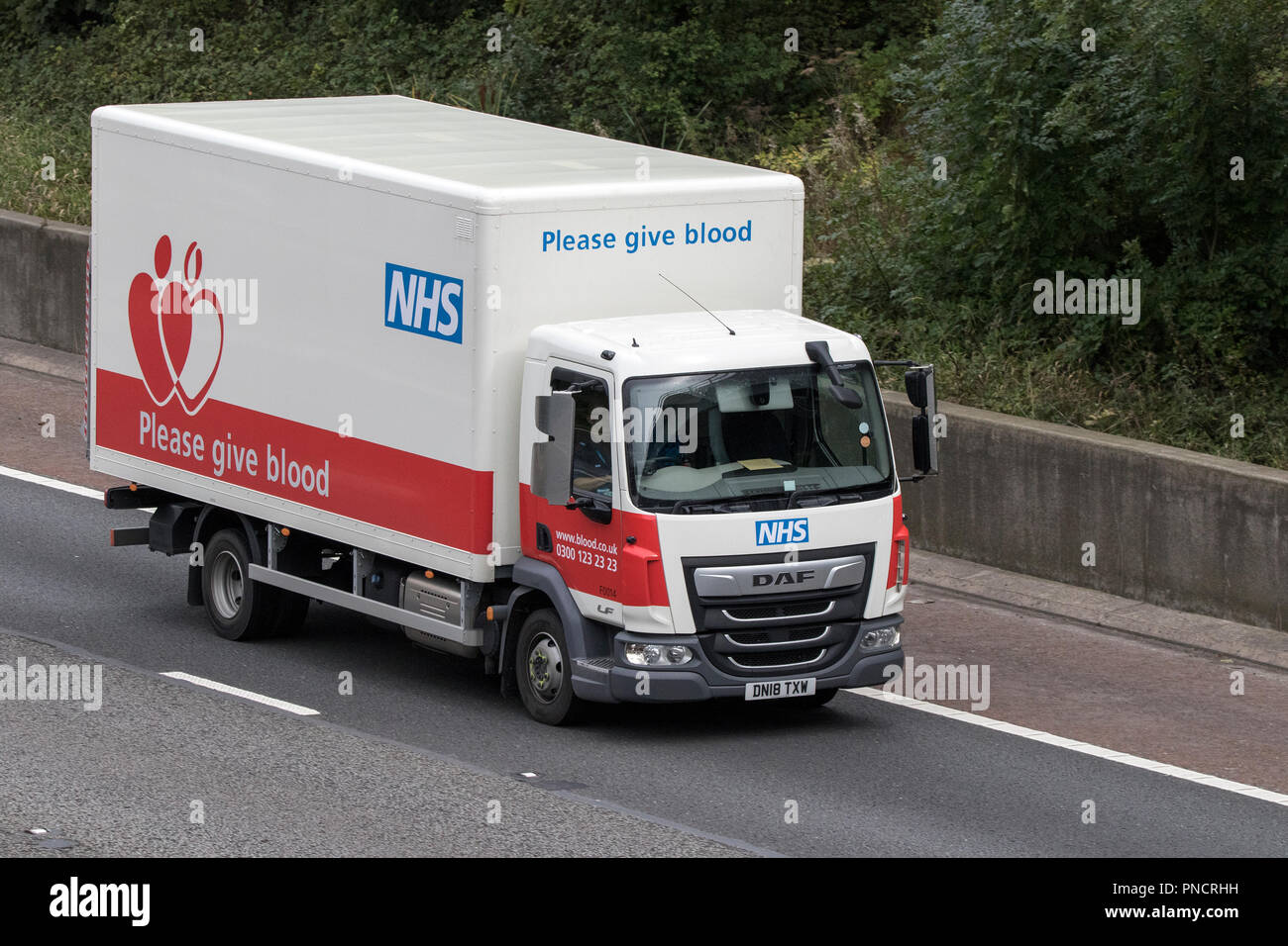 NHS Blood donation HGV Heavy goods lorries, DAF trucks & trucking ...