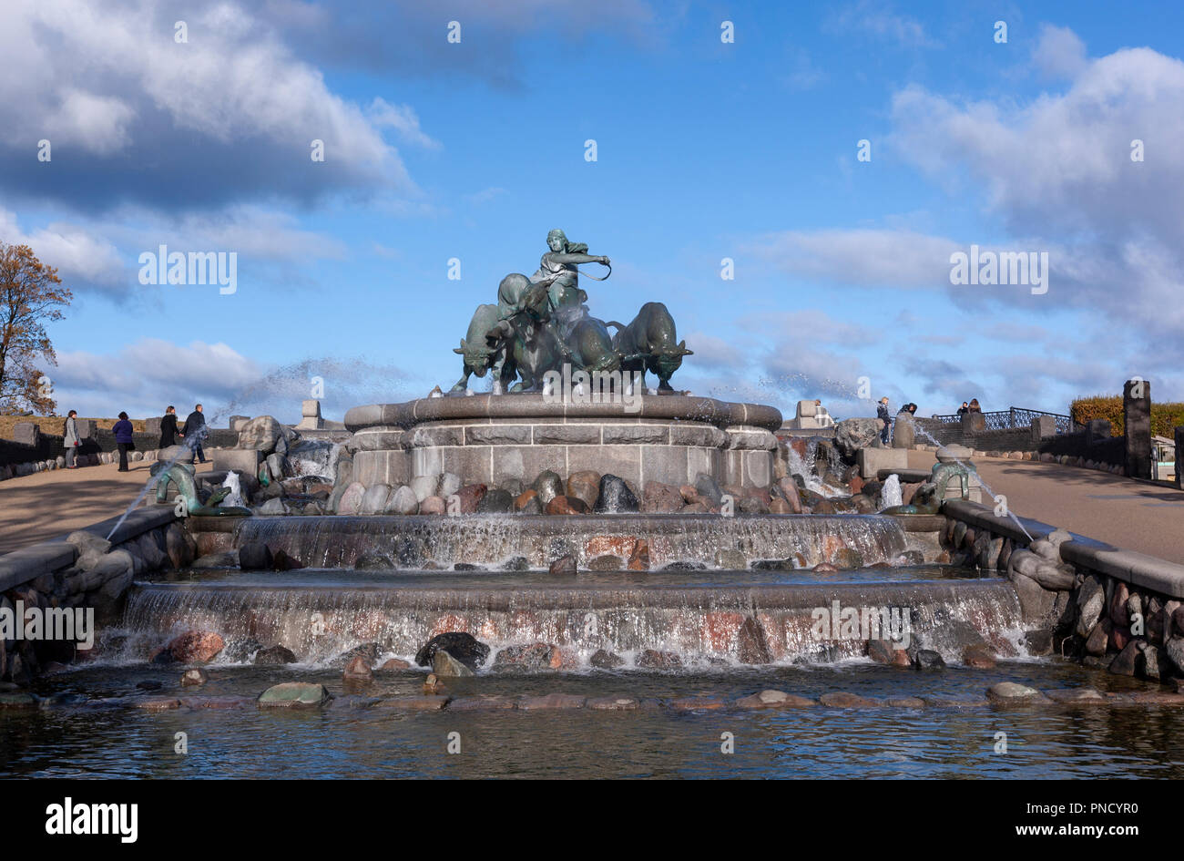 Gefion Fountain, designed by Danish artist Anders Bundgaard ...