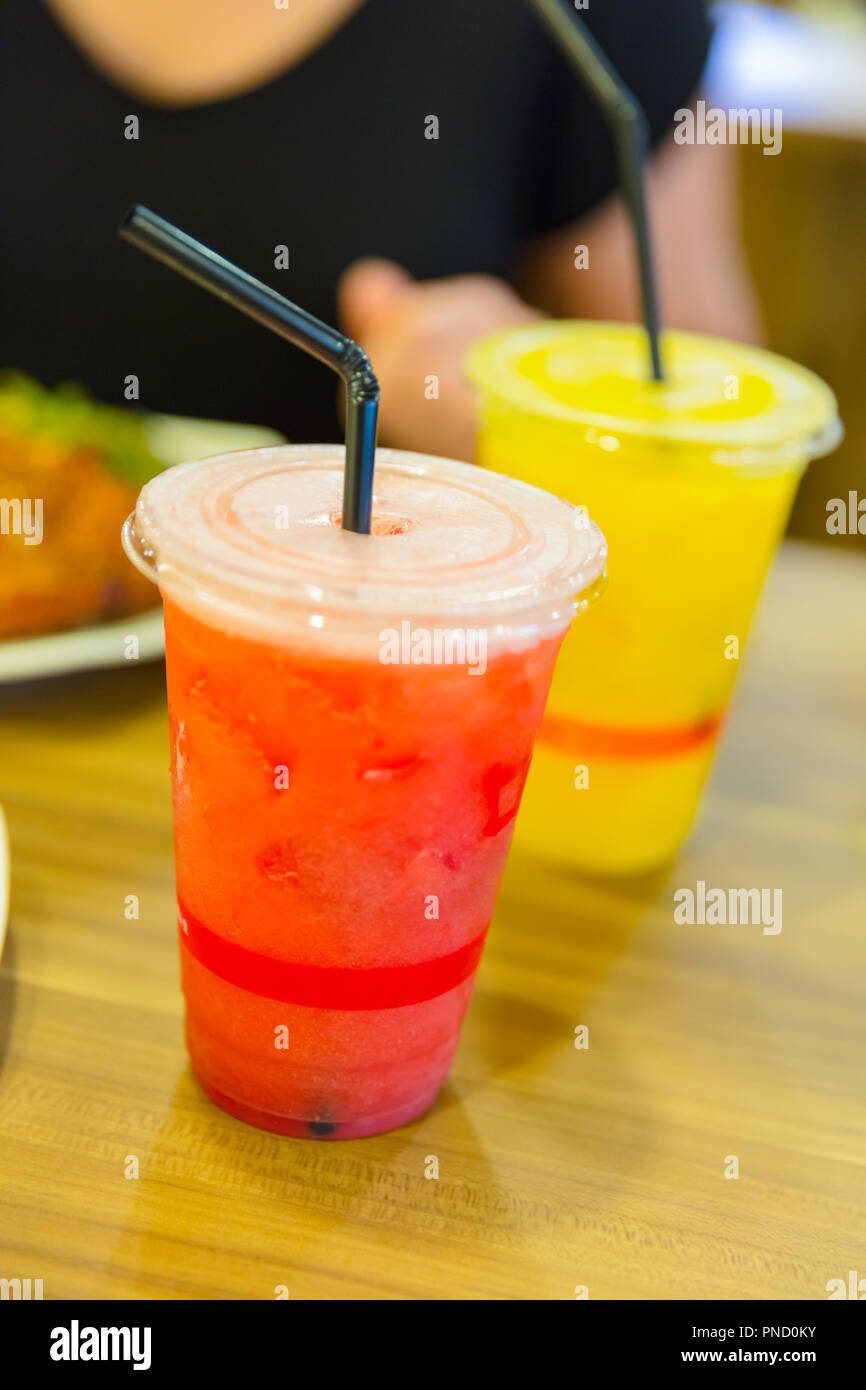 Ice table hi-res stock photography and images - Alamy