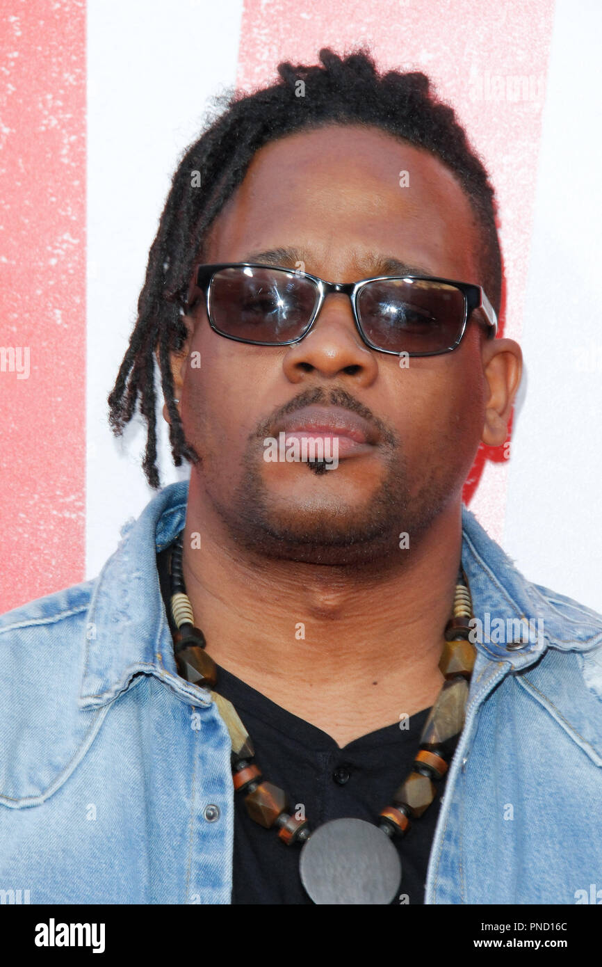 Open mike eagle hi-res stock photography and images - Alamy