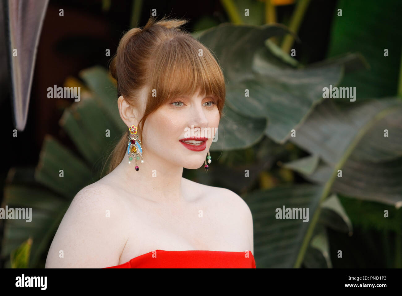Bryce Dallas Howard at the Premiere of Universal Pictures' "Jurassic ...