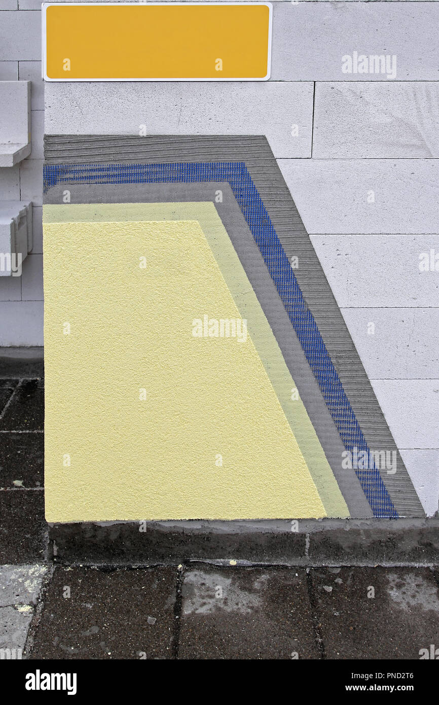 Cross Section of House Wall Thermal Insulation Stock Photo - Alamy