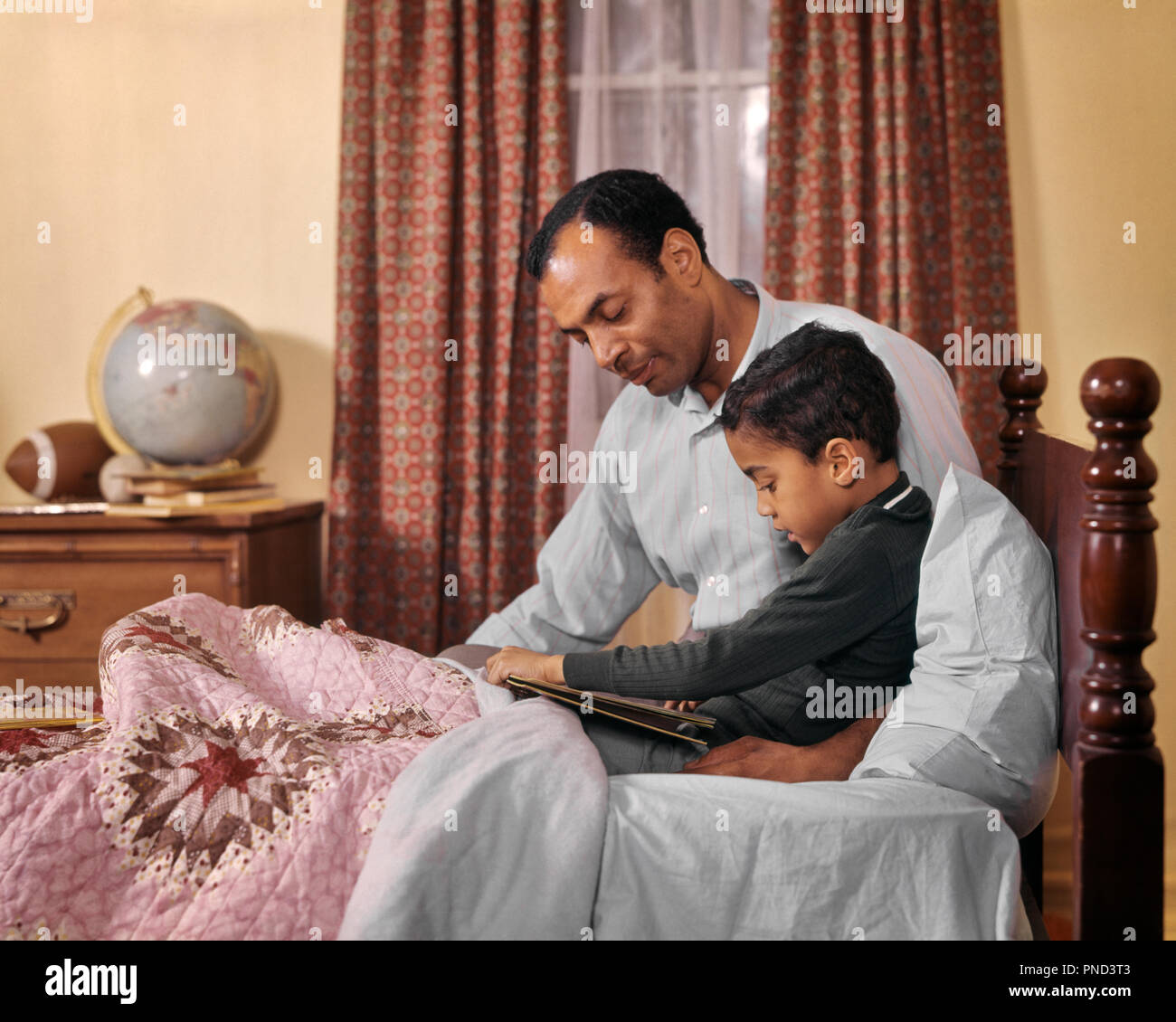 1960s 1970s african american family hi-res stock photography and images ...