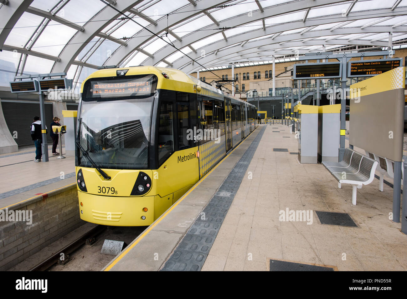 Victoria Metrolink Station. Manchester Stock Photo - Alamy