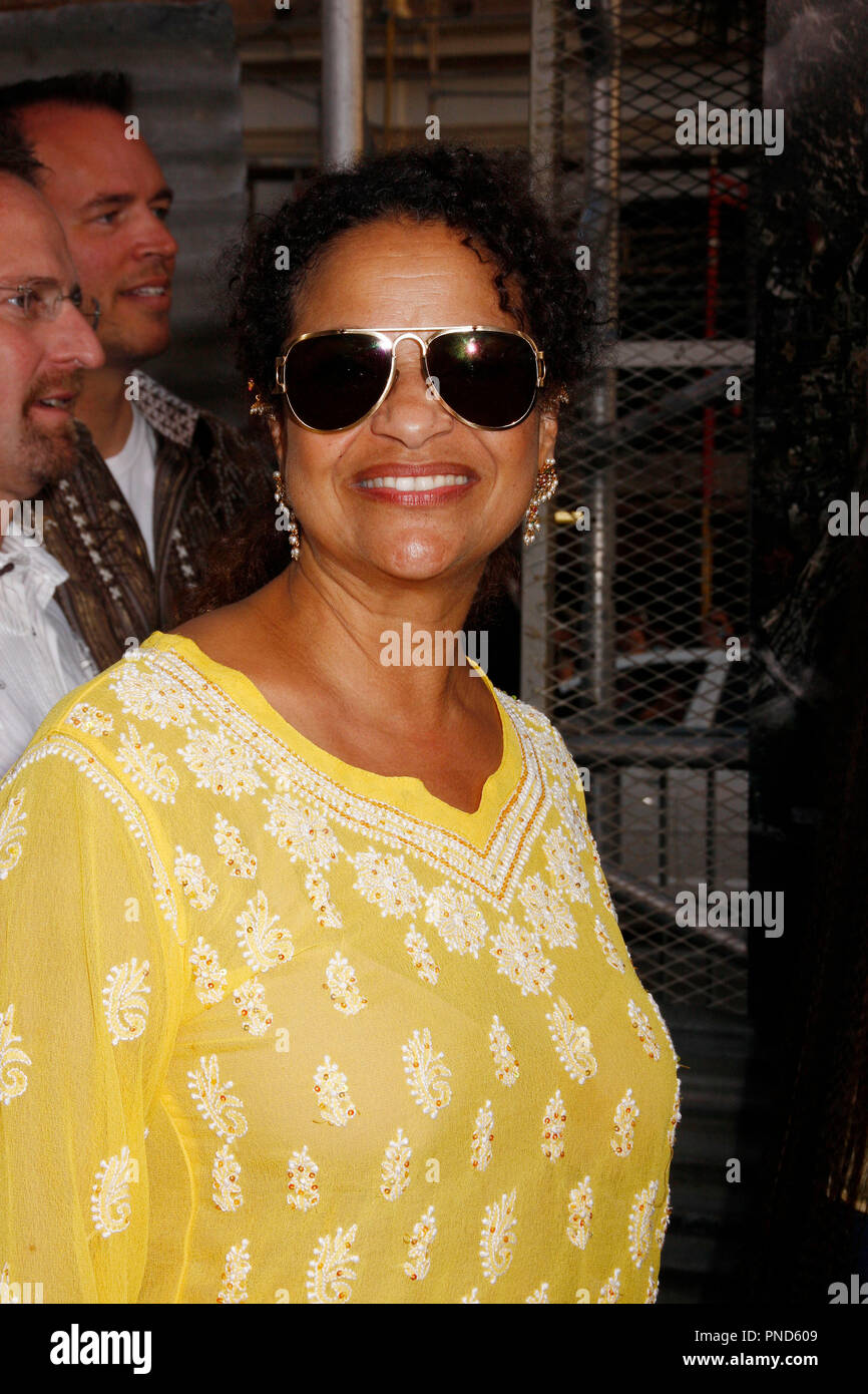 Debbie Allen at the Los Angeles Premiere of TERMINATOR SALVATION held ...