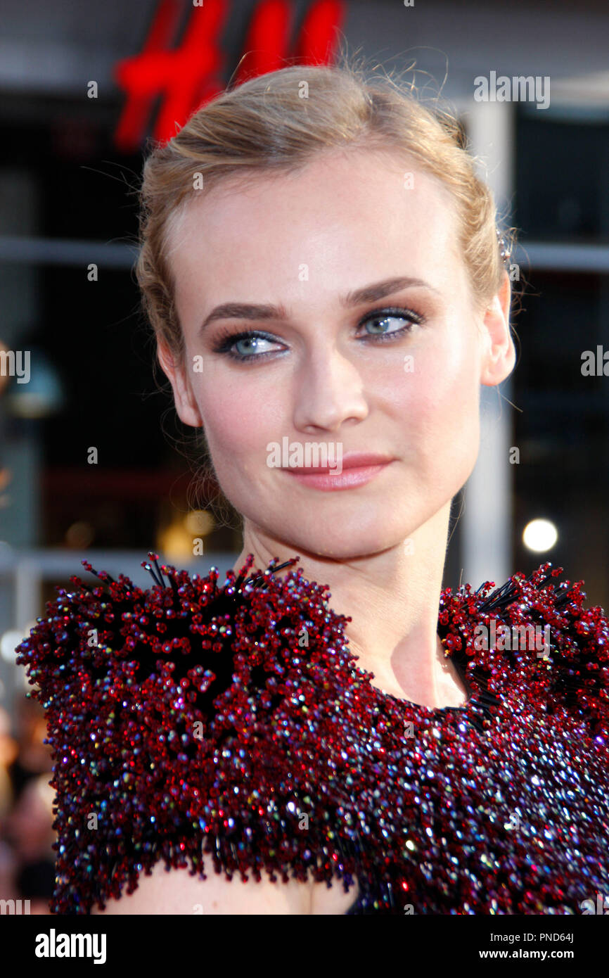 Diane Kruger at the Los Angeles Premiere of INGLORIOUS BASTERDS held at ...