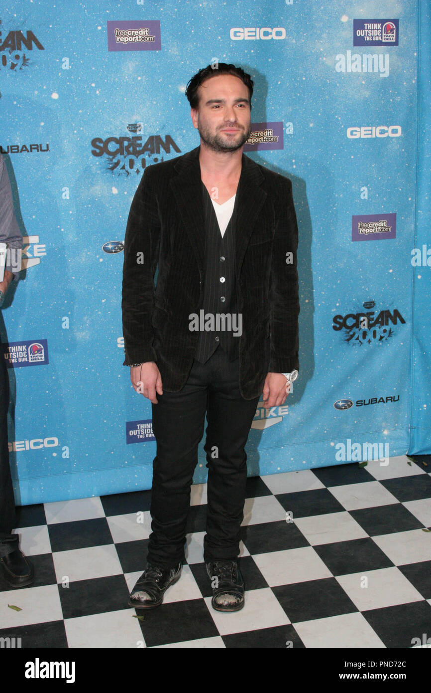 Johnny Galecki at the Spike TV's Scream 2009. Arrivals held at the ...