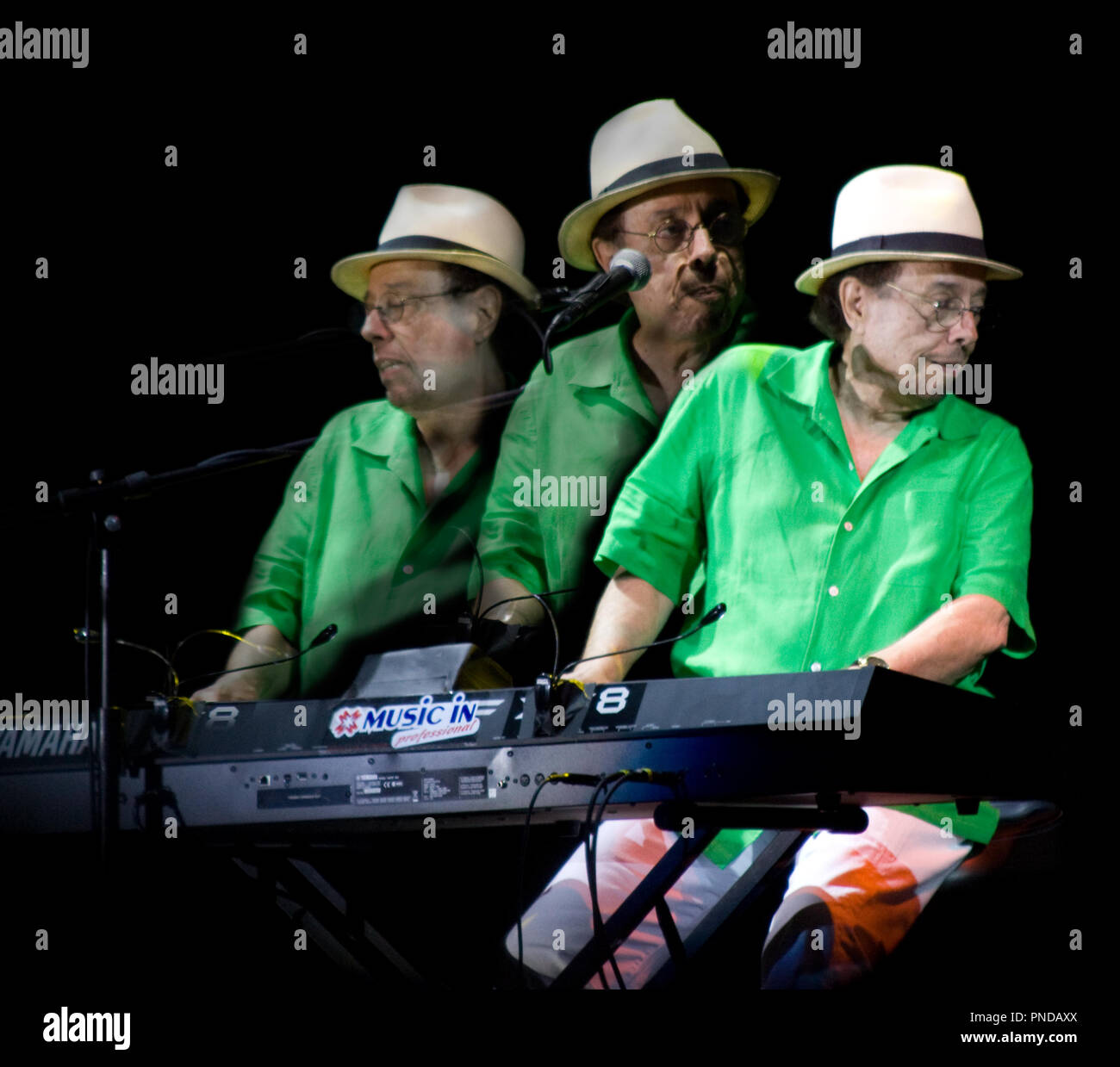 Multiple cultures hi-res stock photography and images - Alamy