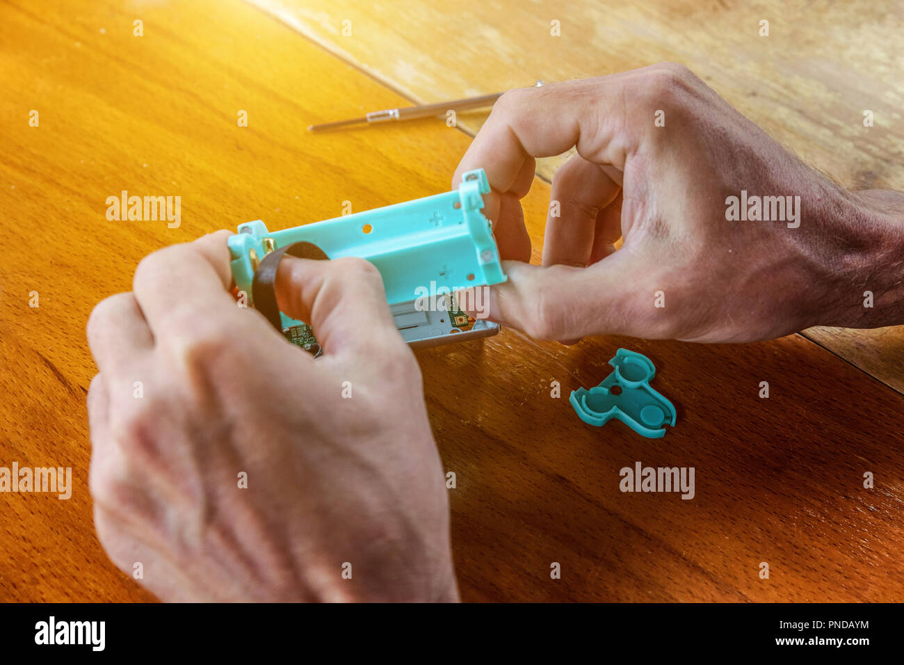 Rda wire hi-res stock photography and images - Alamy