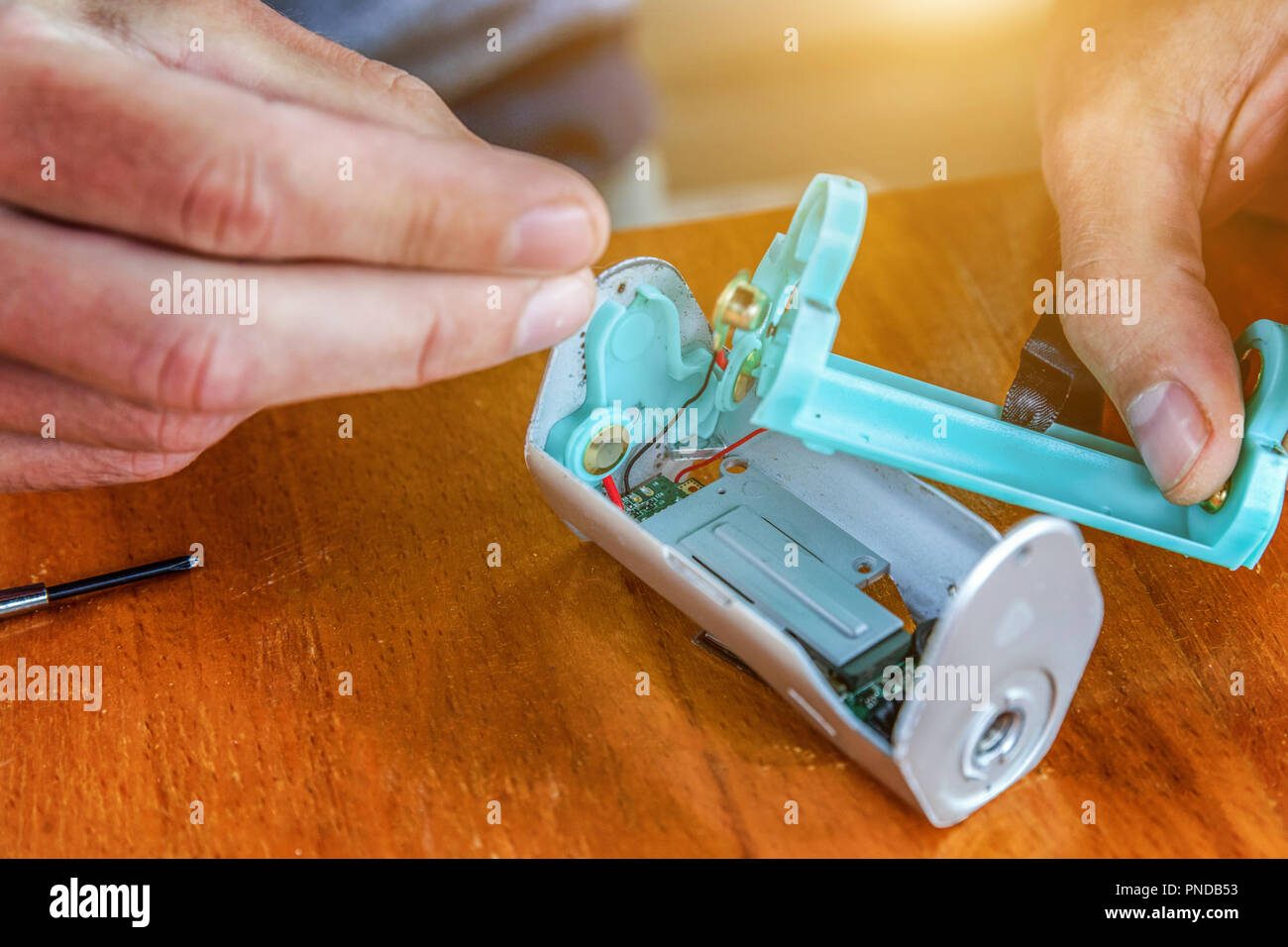 Rda wire hi-res stock photography and images - Alamy