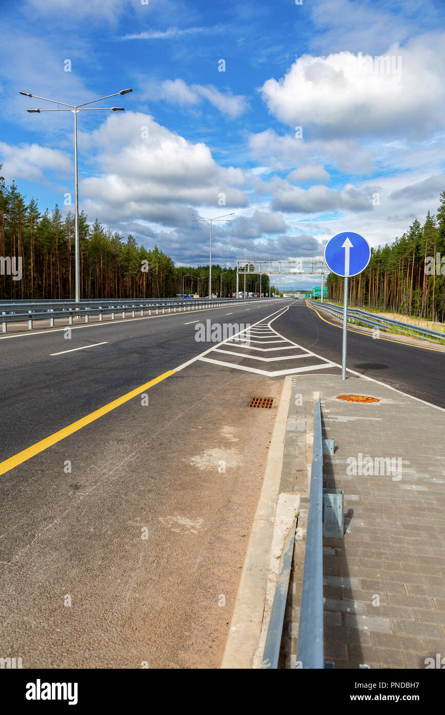 M11 motorway sign hi-res stock photography and images - Alamy