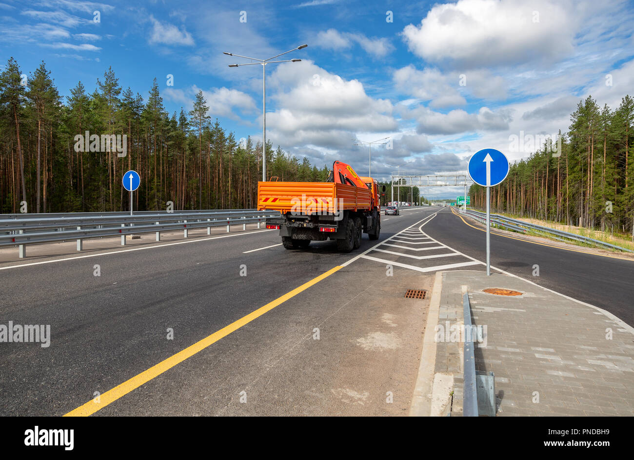 M11 motorway sign hi-res stock photography and images - Alamy
