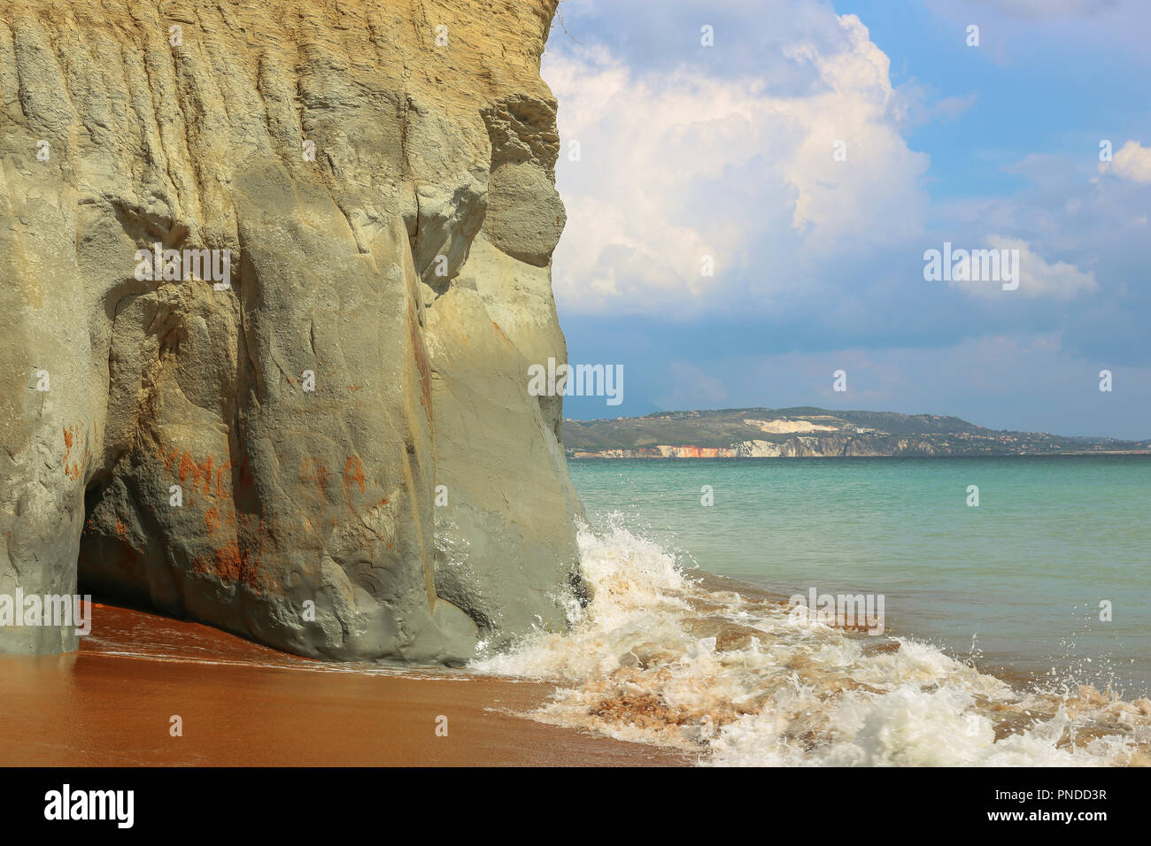 Clay sand on beach hi-res stock photography and images - Alamy