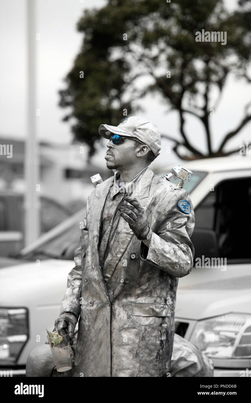 San Francisco, CA, USA - September 25, 2011: City street performance of ...