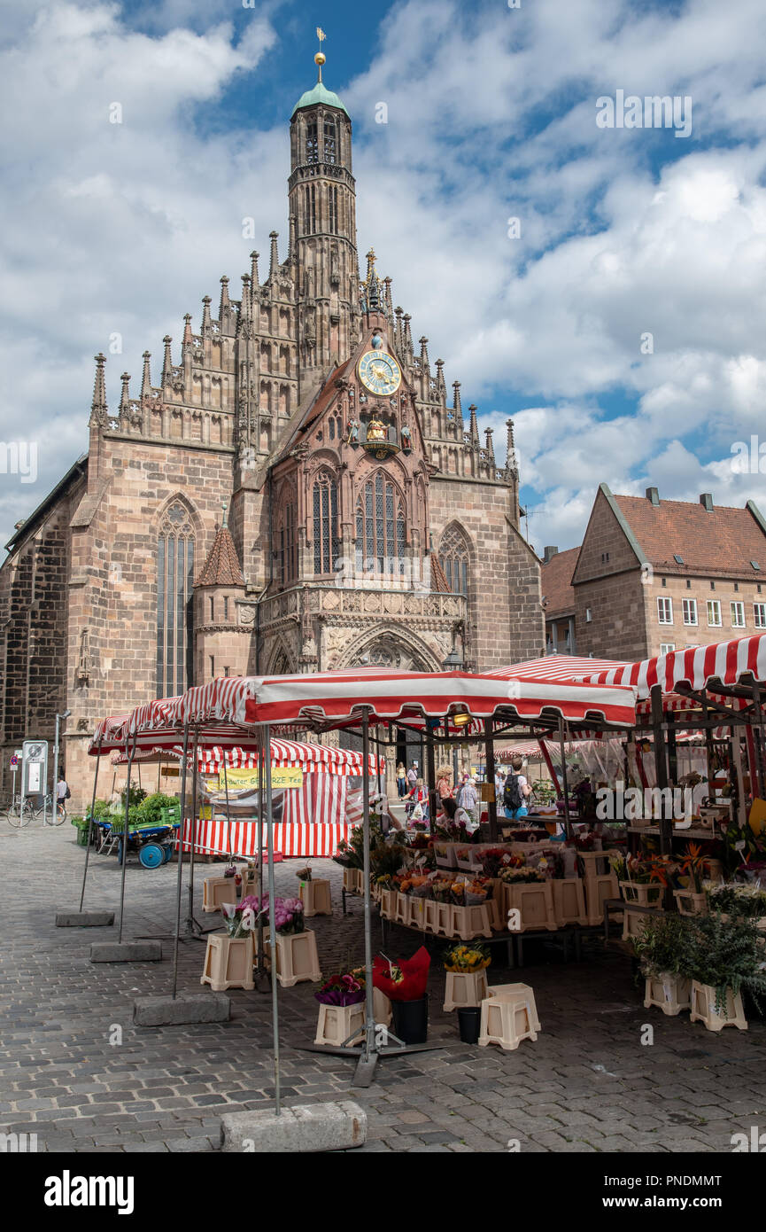 Numberg hauptmarkt hi-res stock photography and images - Alamy