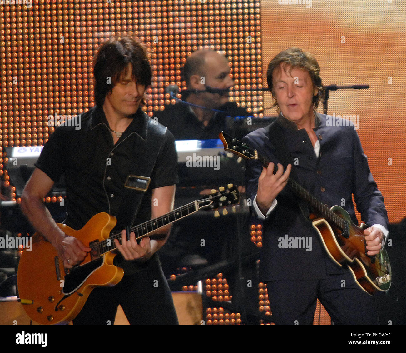 Hofner bass hi-res stock photography and images - Alamy