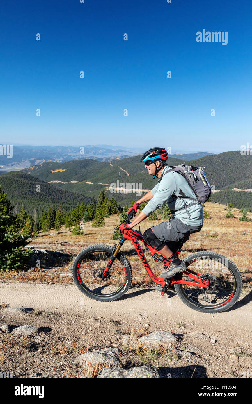 Male mountain bikers on the famous Monarch Crest Trail, along the ...