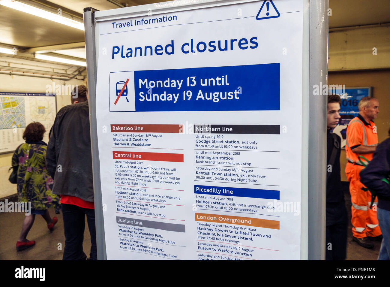 London underground poster and train hi-res stock photography and images ...