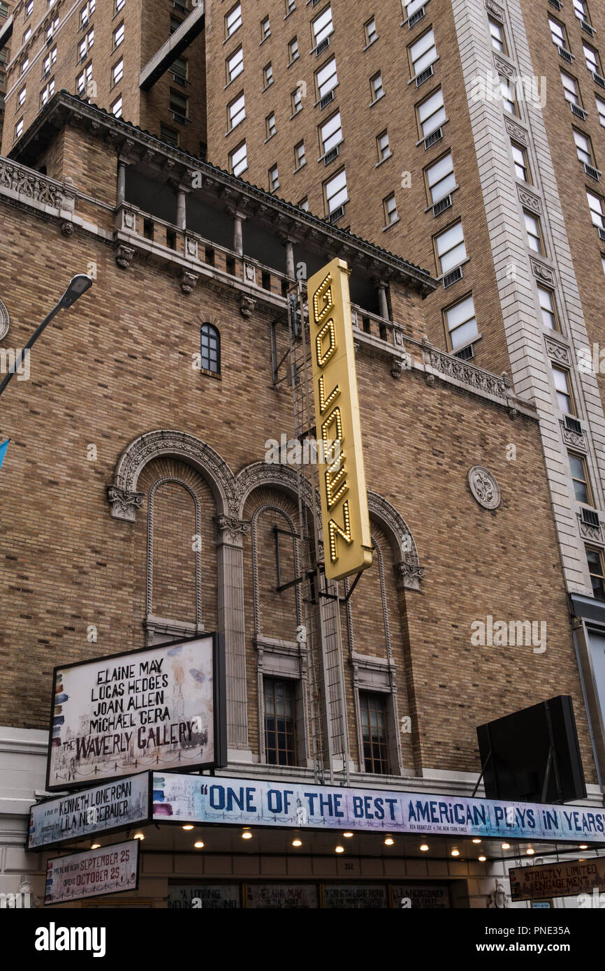 Golden marquee hi-res stock photography and images - Alamy