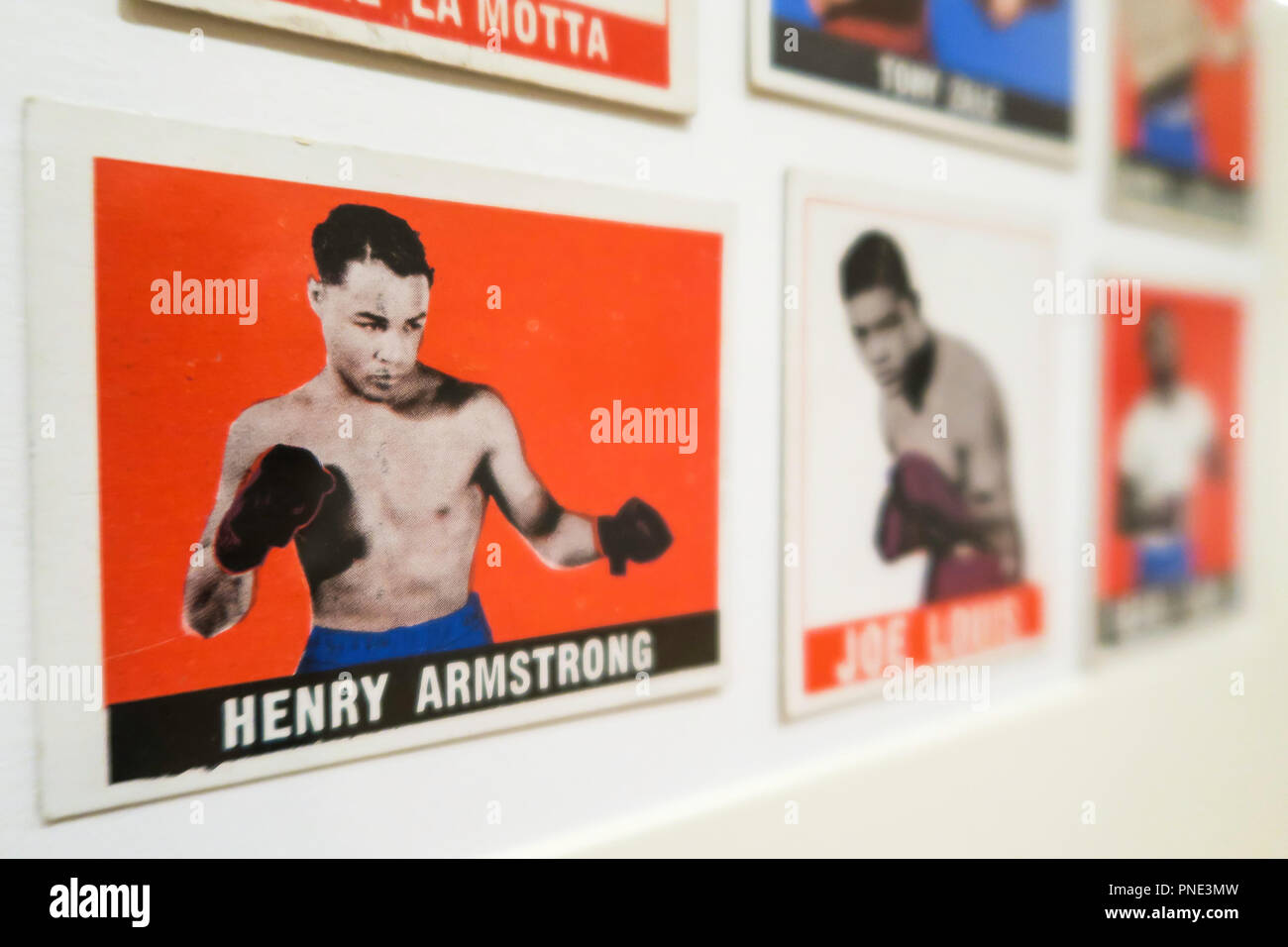 Vintage boxing cards hi-res stock photography and images - Alamy