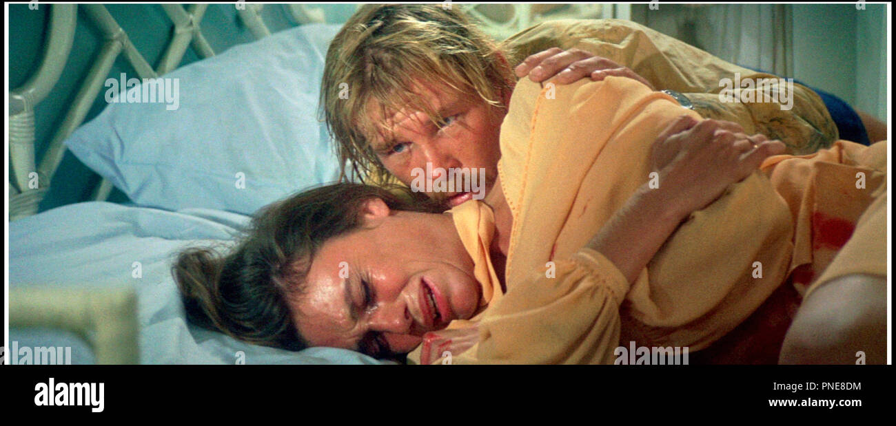 The Deep 1977 Jacqueline Bisset Stock Photos & The Deep 1977 Jacqueline ...