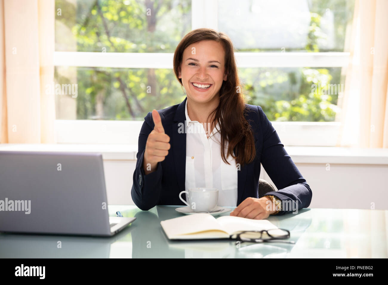 Female up hi-res stock photography and images - Alamy