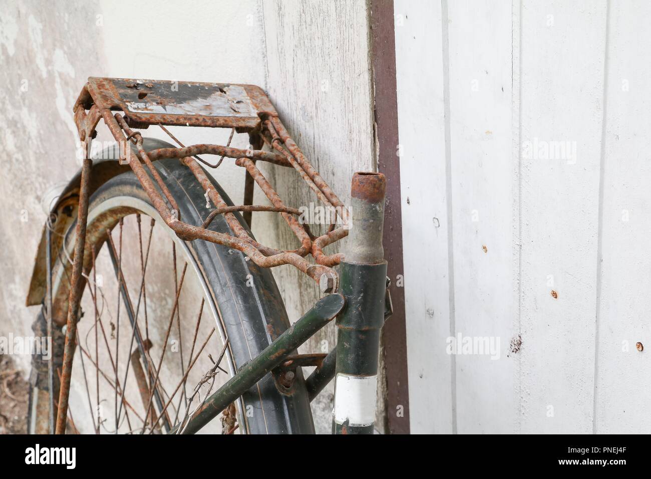 bicycle Antique Broken Old at decay and rust Stock Photo - Alamy