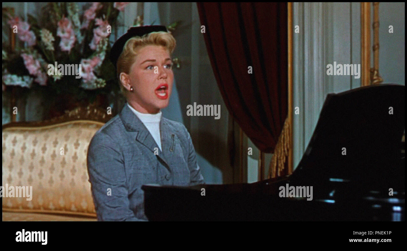 Doris Day Portrait Stock Photos & Doris Day Portrait Stock Images - Alamy