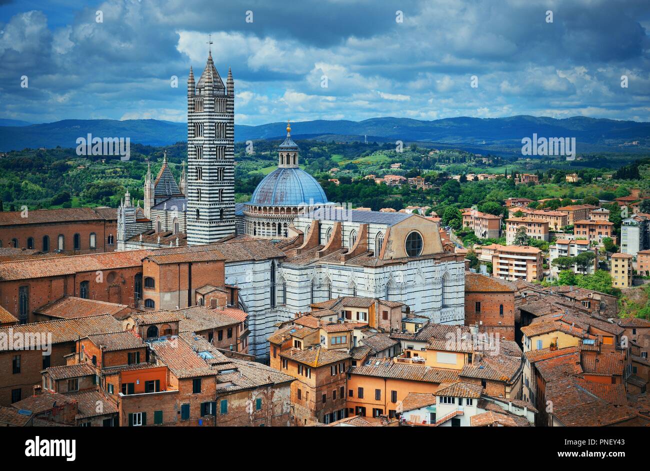 Medieval town with Siena Cathedral and skyline view in Italy Stock ...