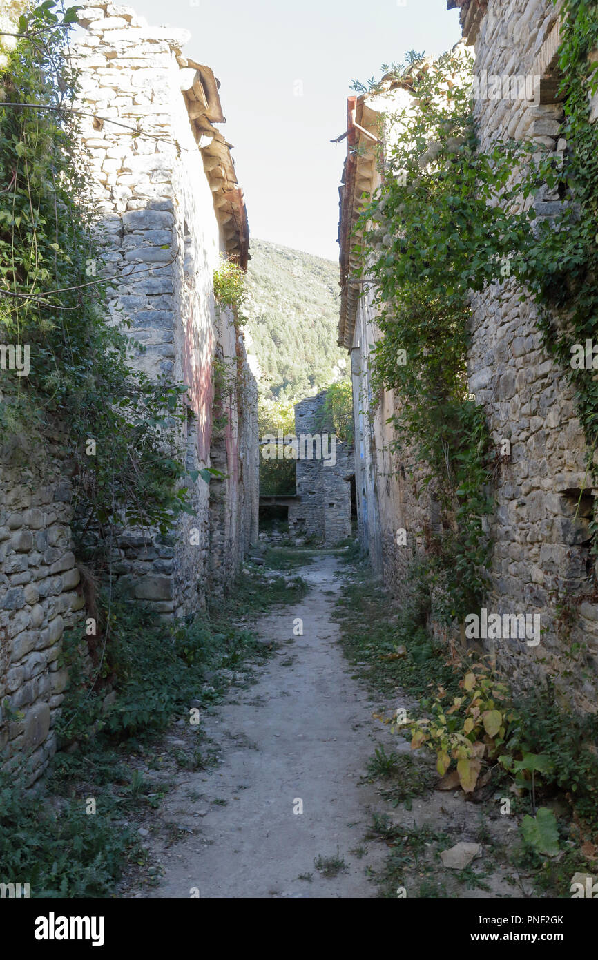 Ruins abandoned village in spanish hi-res stock photography and images ...