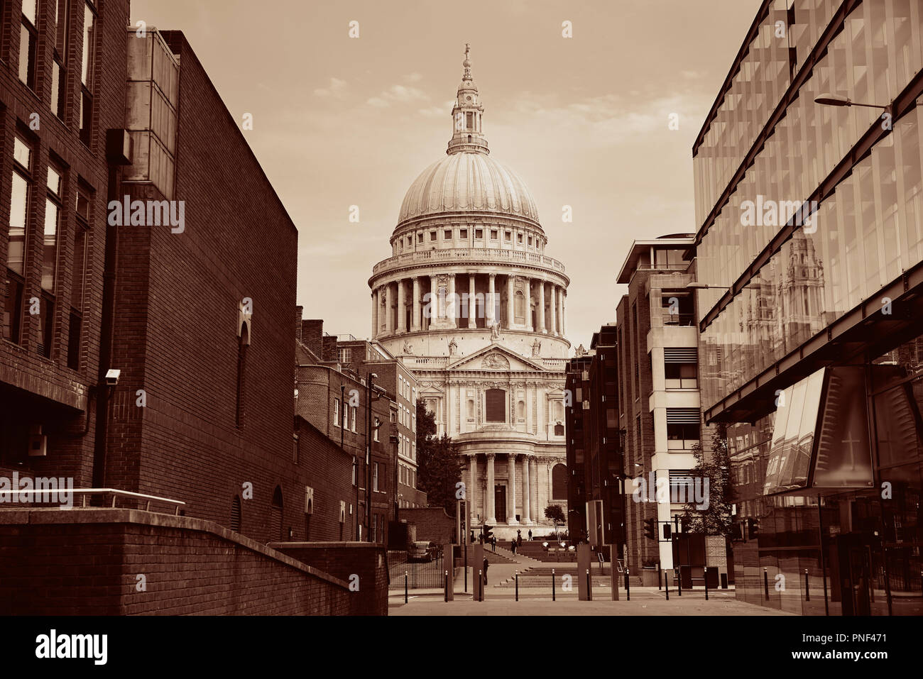 St Pauls Cathedral closeup in London Stock Photo - Alamy