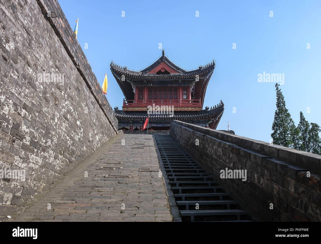 The ancient wall from Three Kingdoms in the Jingzhou City, Travel in ...