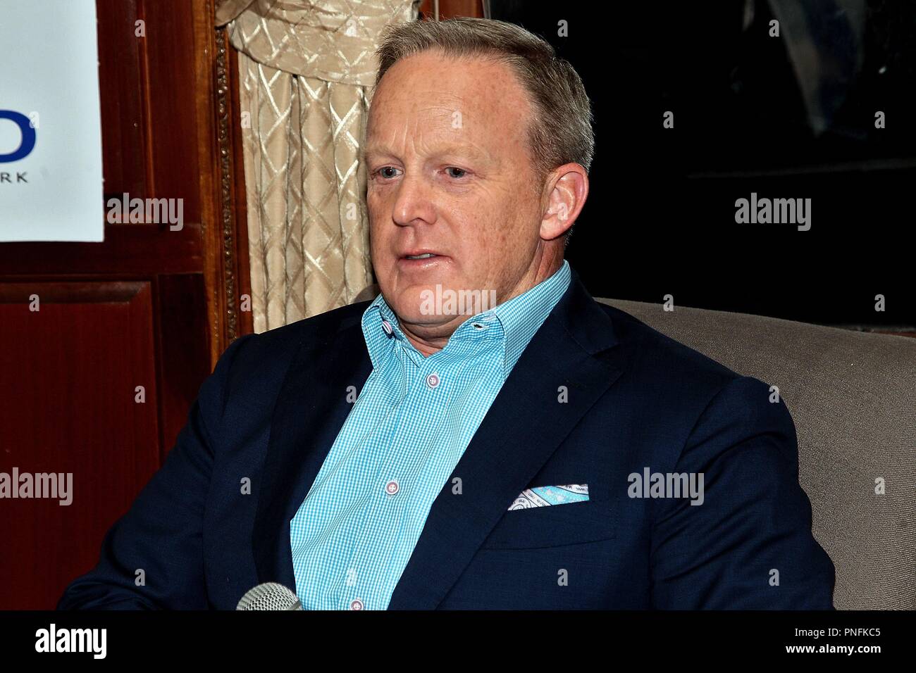 New York, NY, USA. 20th Sep, 2018. Sean Spicer at a public appearance ...