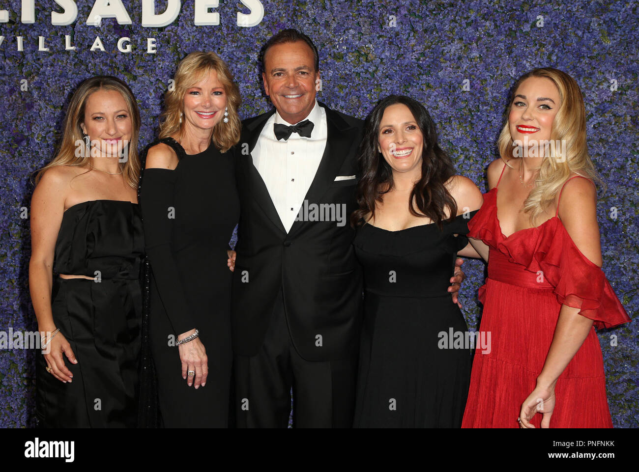 PACIFIC PALISADES, CA - SEPTEMBER 20 : Jennifer Meyer, Tina Caruso ...