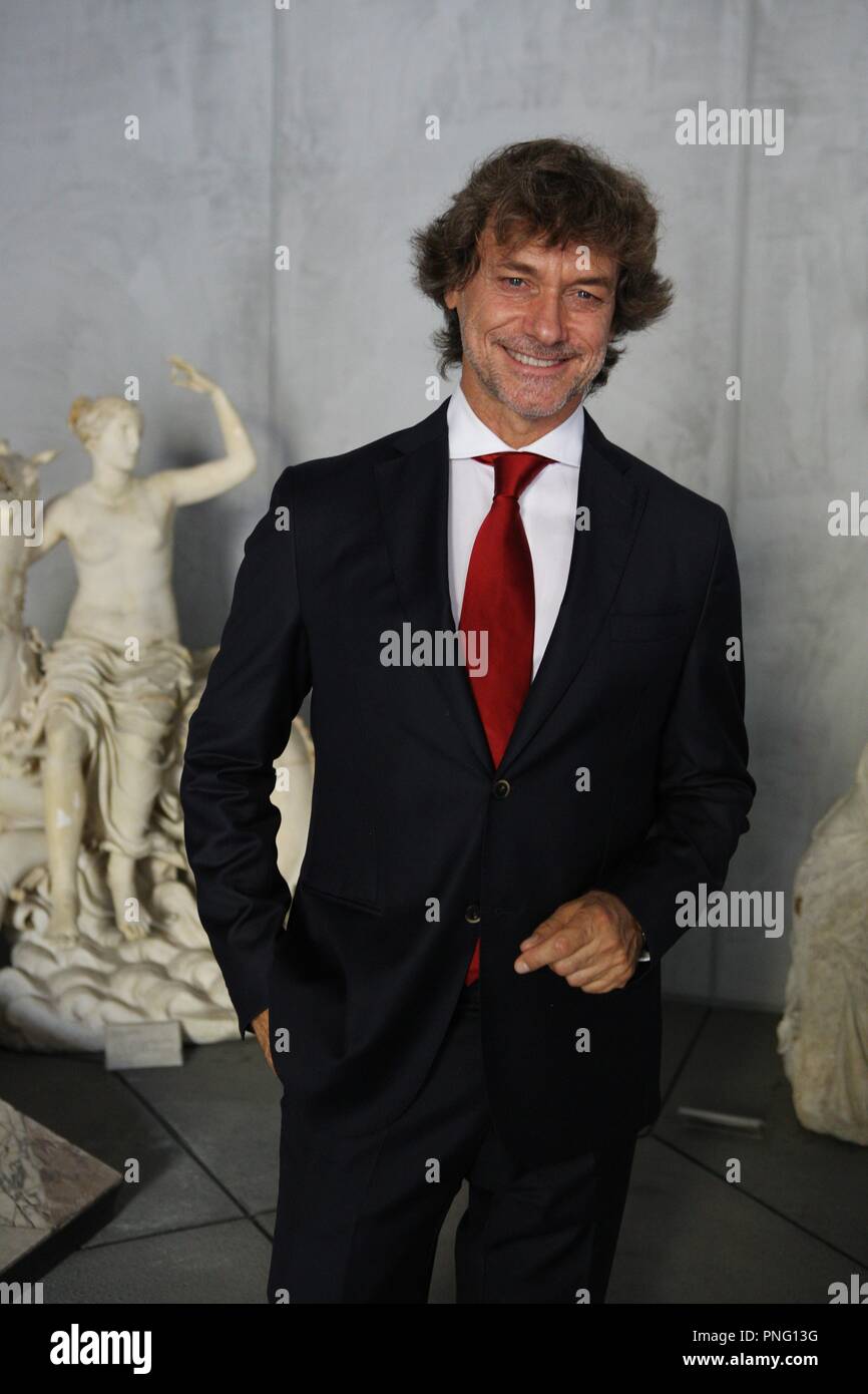 Local Caption *** Naples National Archaeological Museum Press ...