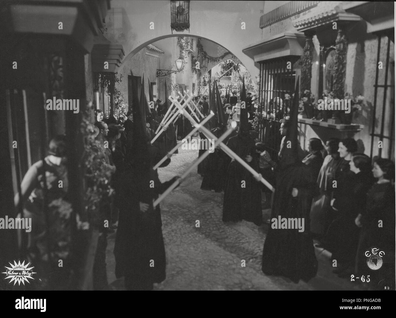 Original film title: CURRITO DE LA CRUZ. English title: CURRITO OF THE ...