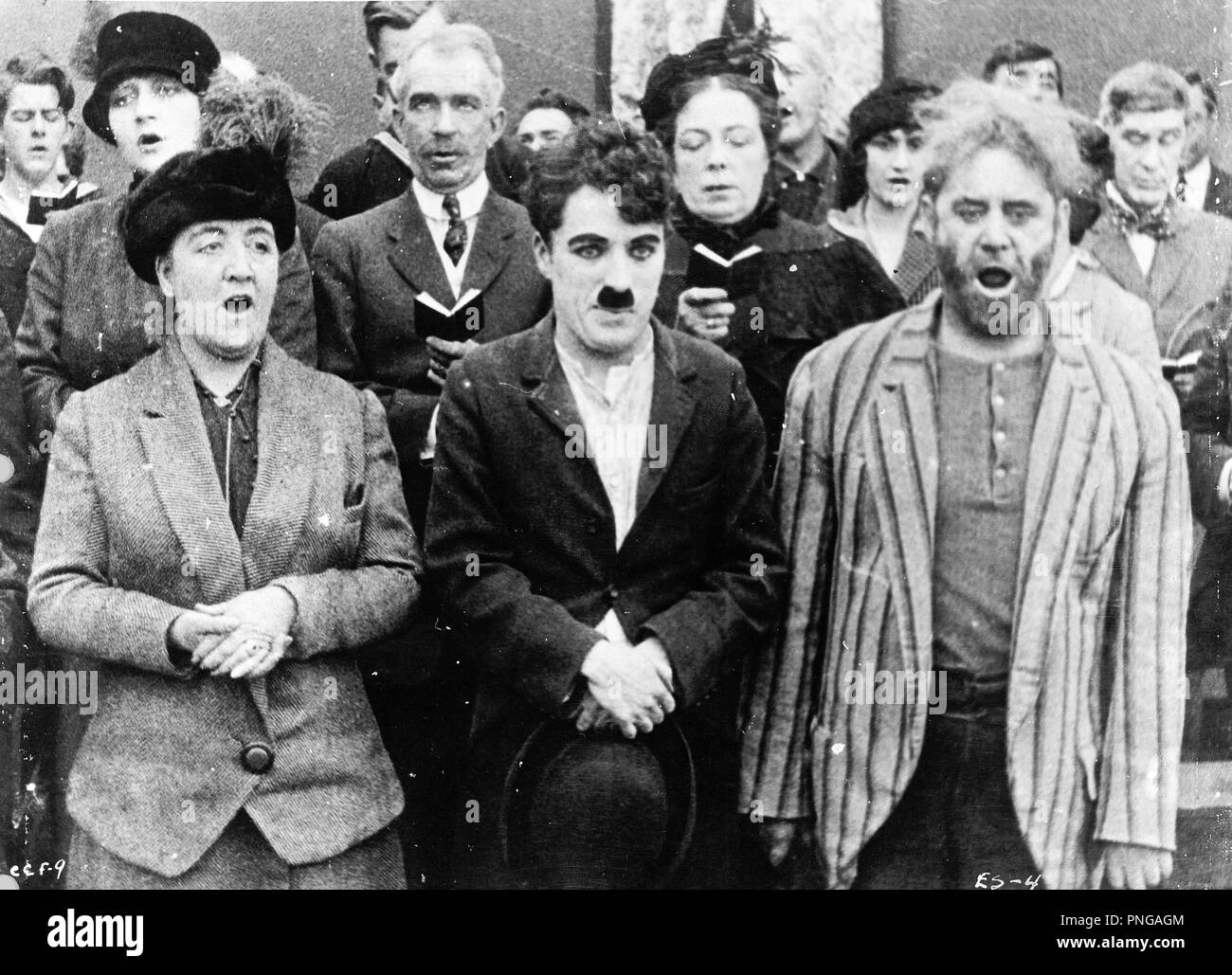 Charlie chaplin 1917 hi-res stock photography and images - Alamy