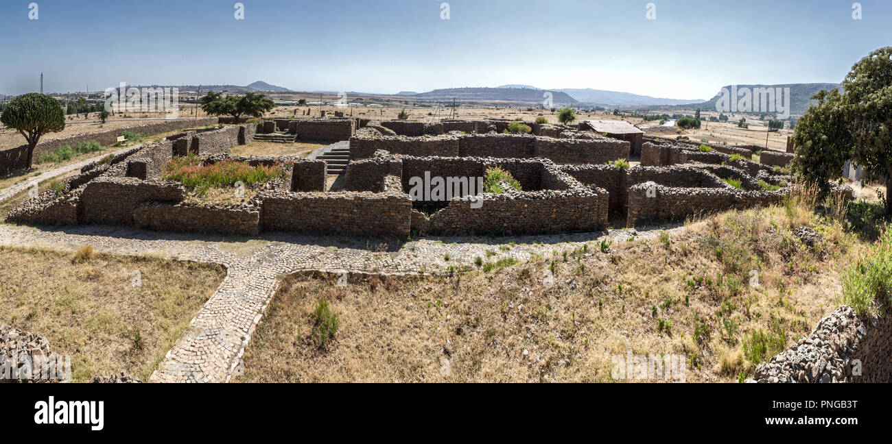 Dongar hi-res stock photography and images - Alamy