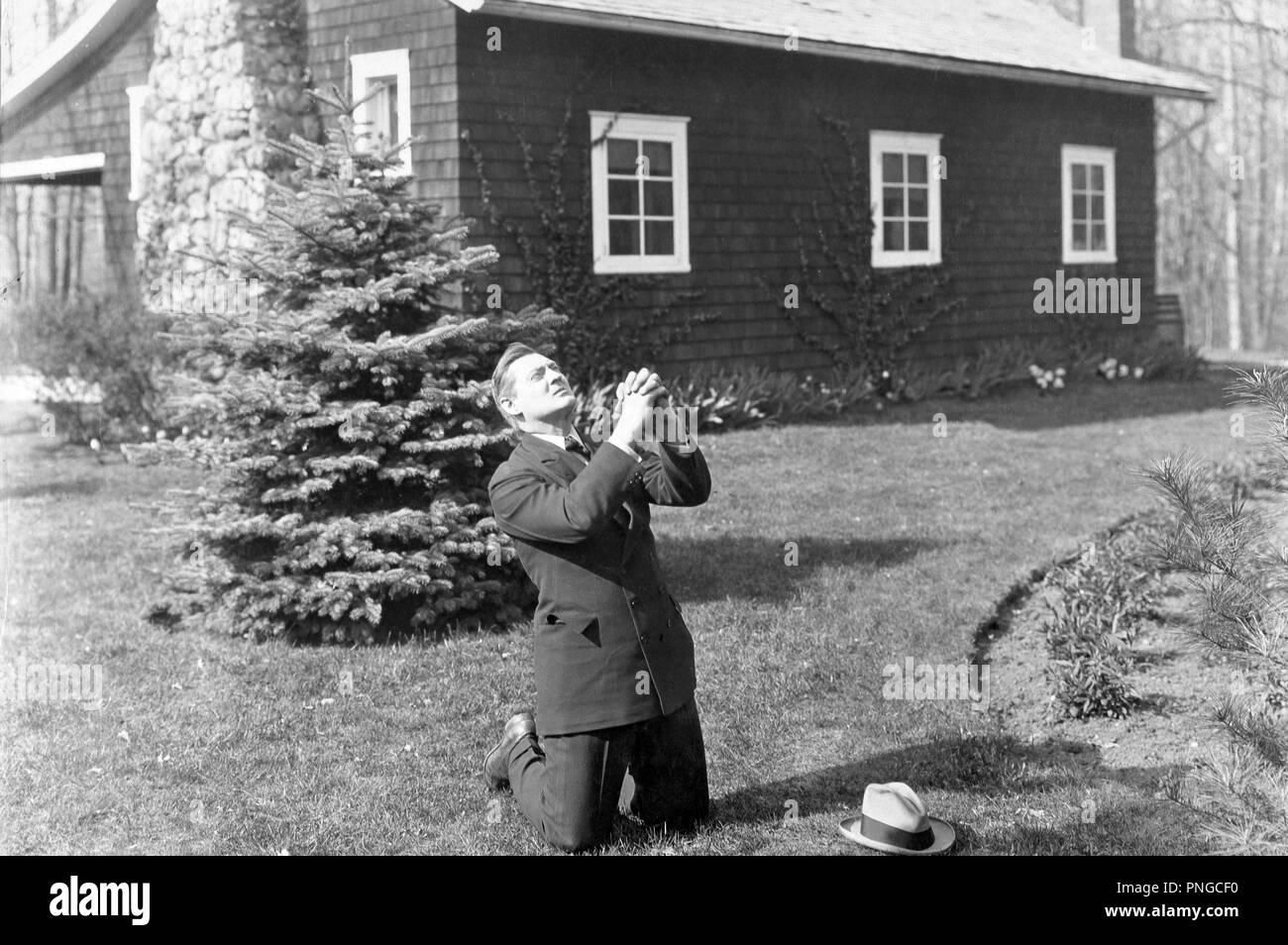 Original film title: BOOMERANG BILL. English title: BOOMERANG BILL ...