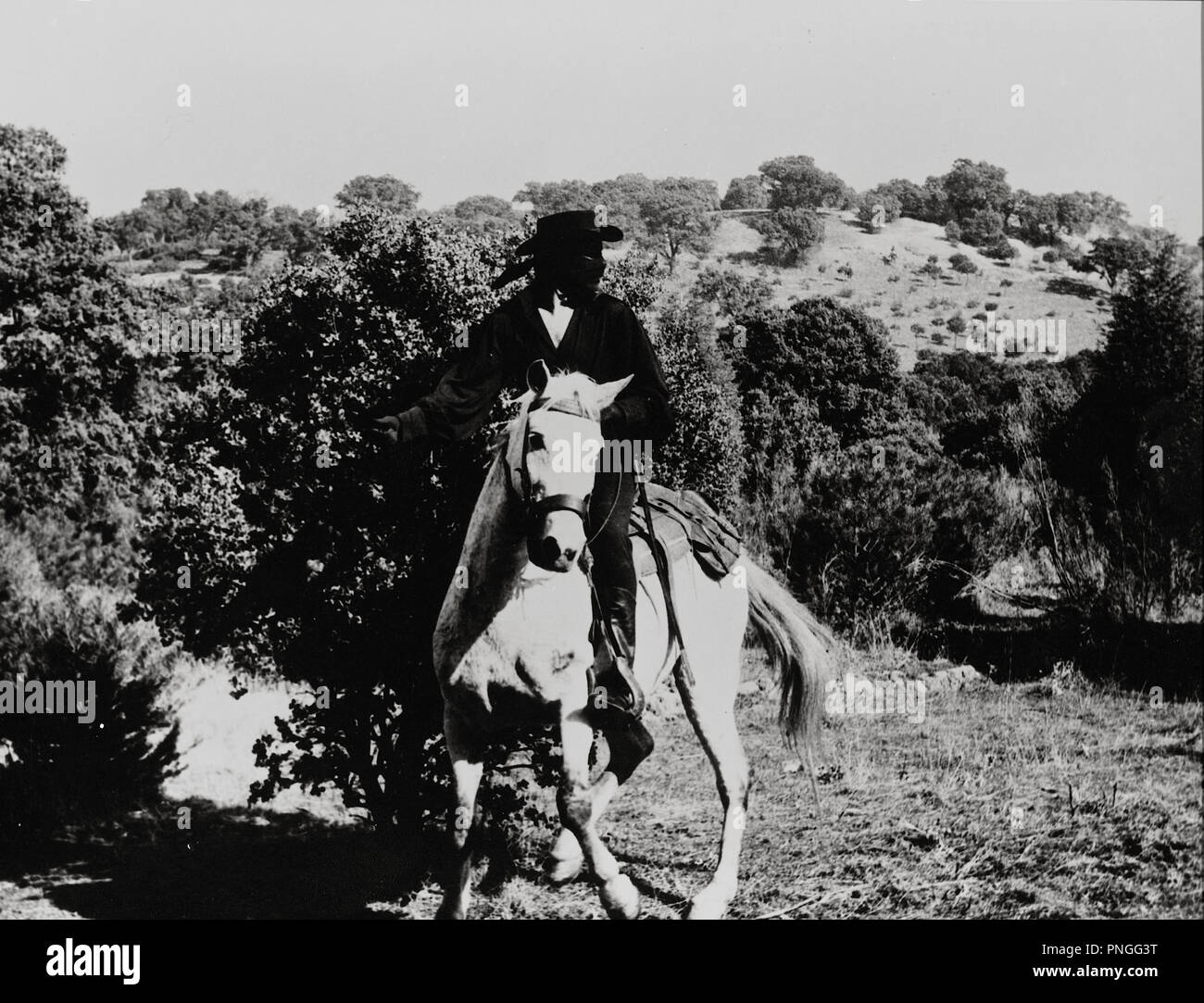 Original film title: EL ZORRO DE MONTERREY. English title: ZORRO THE ...