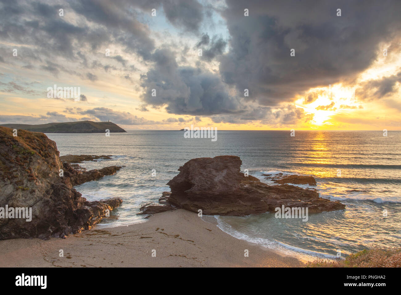 Sunset on Polzeath surfing beach, North Cornwall, UK Stock Photo - Alamy