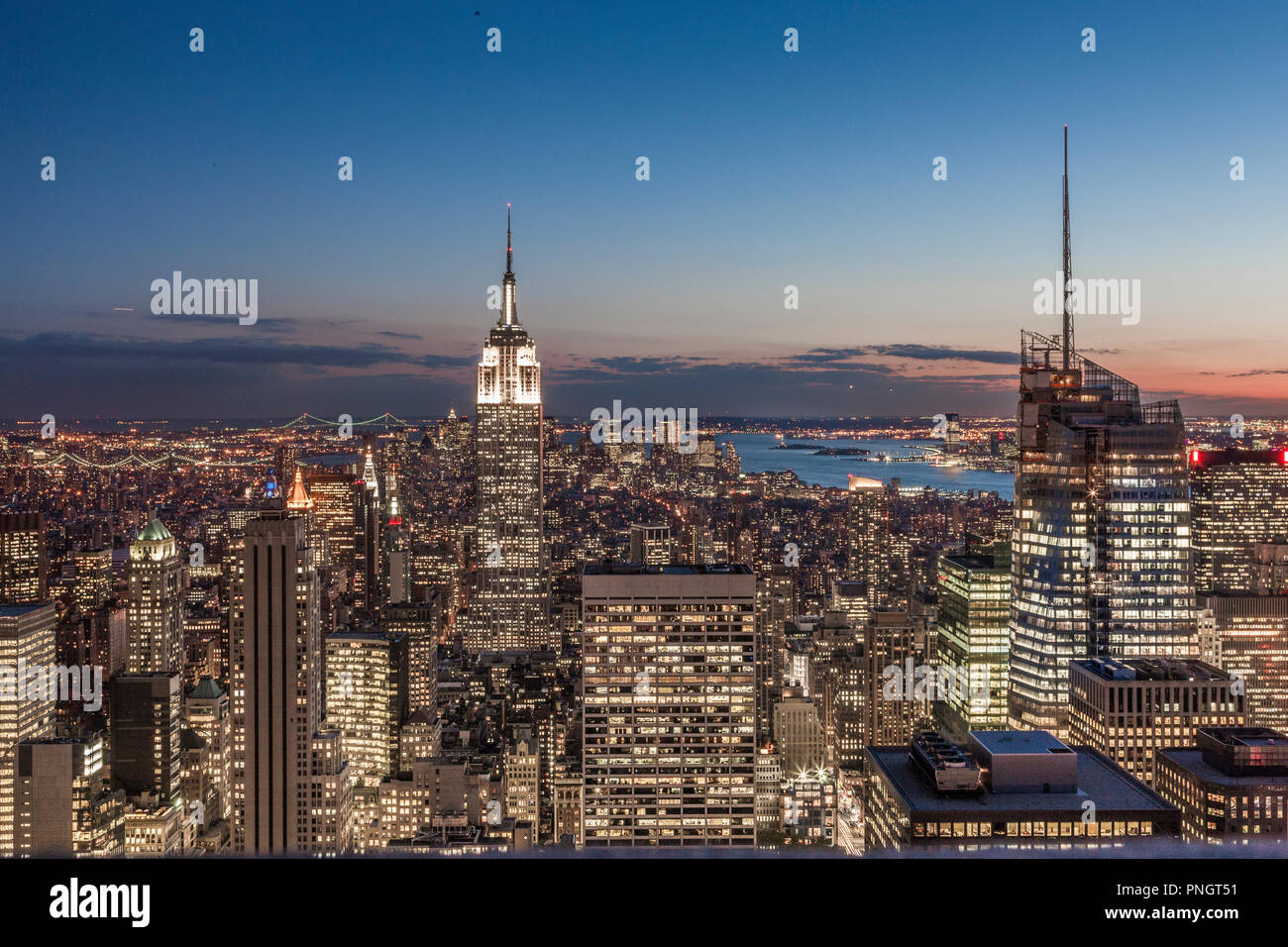 New York, USA. 07th October, 2008. View of city and the Empire State ...