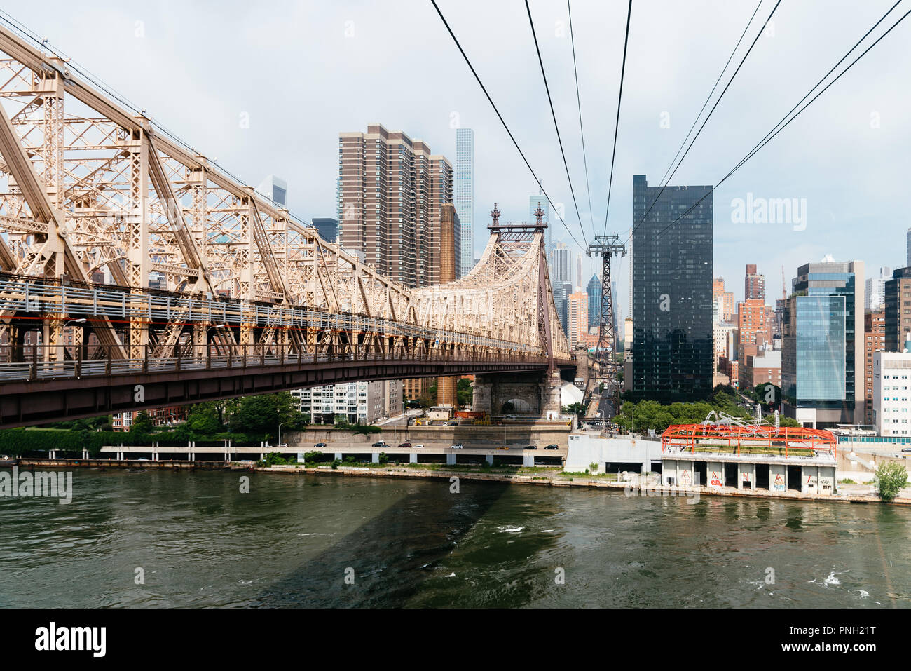 New York City, USA - June 24, 2018: The Roosevelt Island Tramway. It is ...