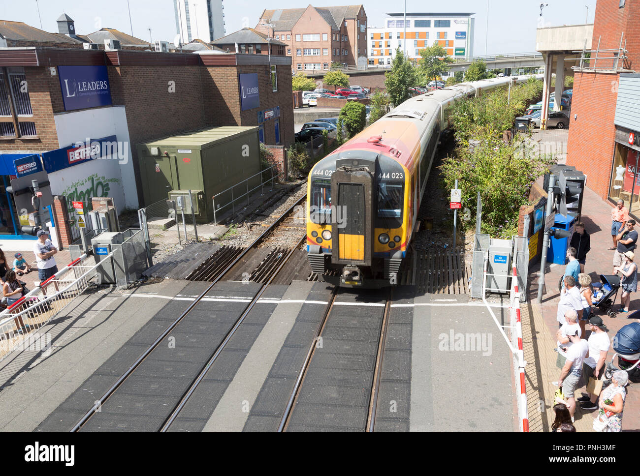 Class 444 siemens desiro train hi-res stock photography and images - Alamy