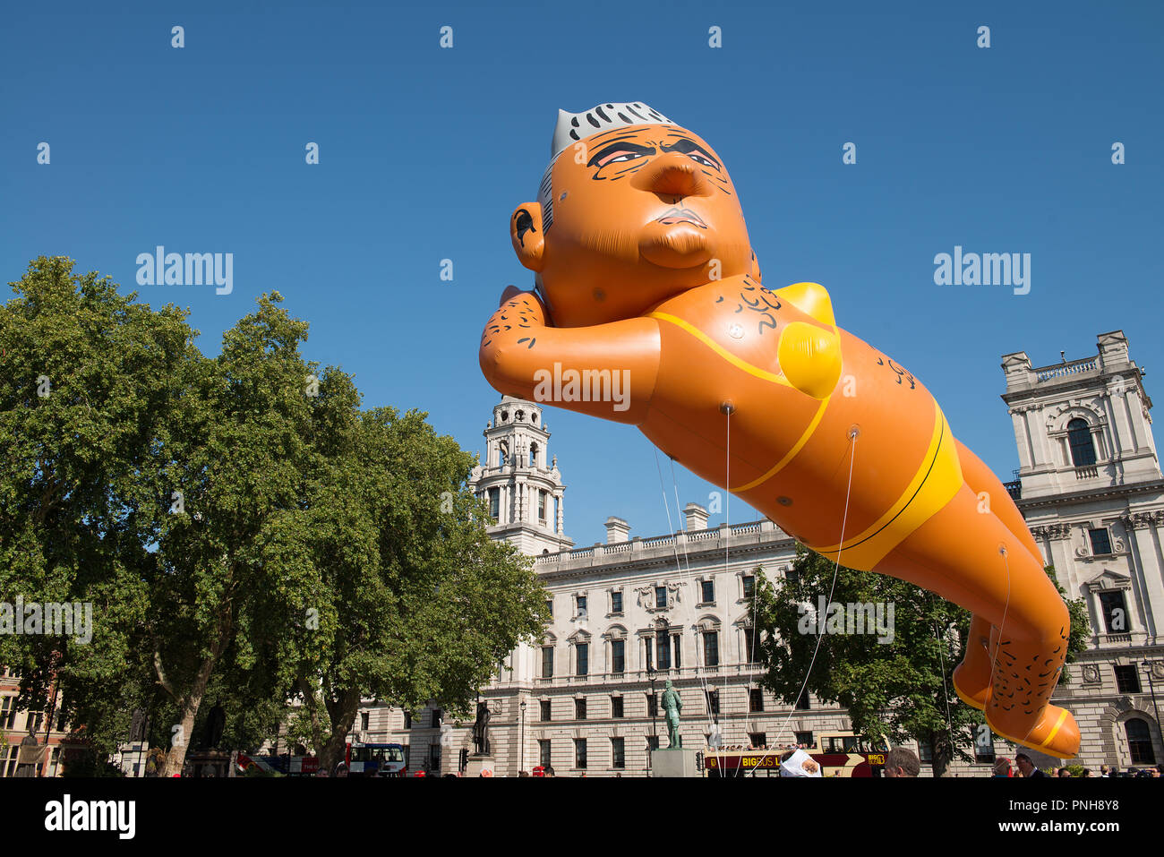 Campaign Organised By Yanny Bruere To Oust Sadiq Khan As Mayor Of
