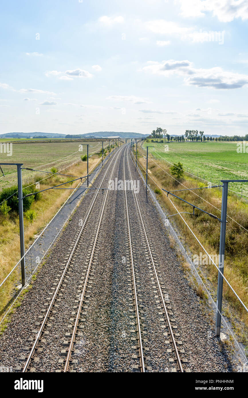 Overhead line equipment hi-res stock photography and images - Alamy