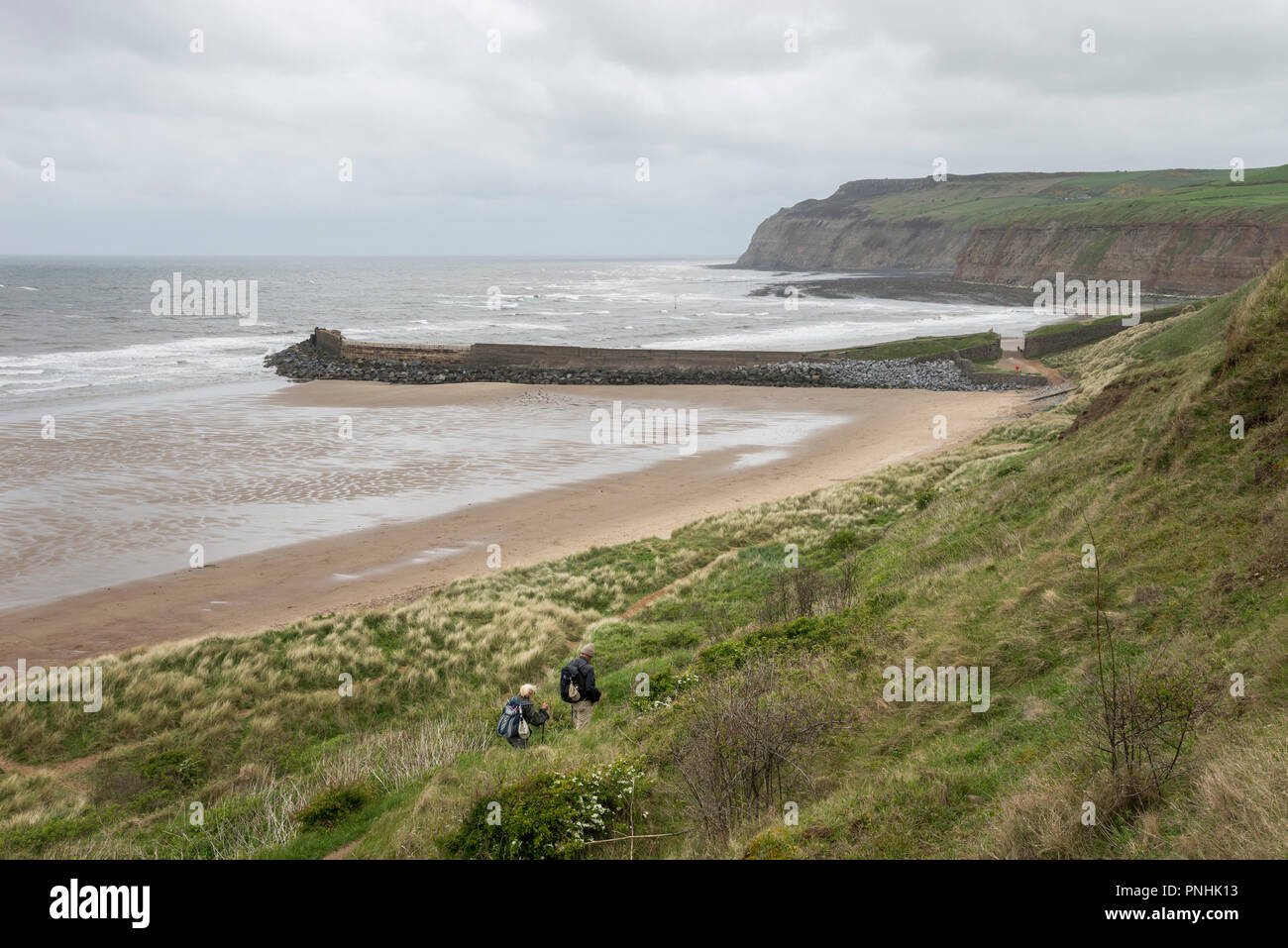 Cattersty sands beach skinningrove hi-res stock photography and images ...