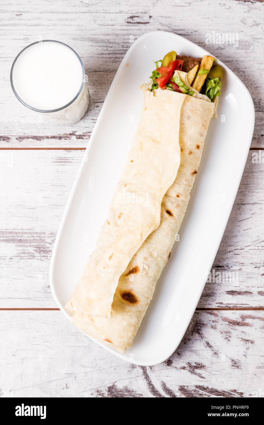 Turkish Chicken Wrap High Resolution Stock Photography and Images - Alamy